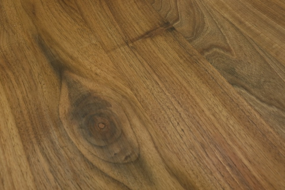 Full Stave European Walnut Worktop 40mm By 1000mm By 2400mm at Wood and ...
