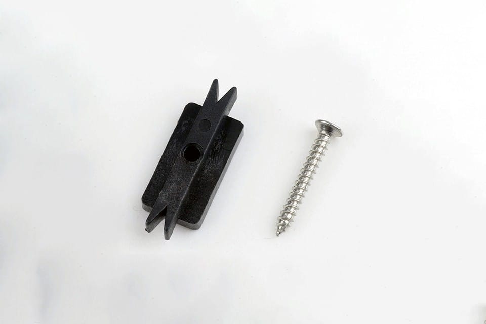 Solid Plastic Clips for Supremo WPC Composite Decking Boards at Wood ...