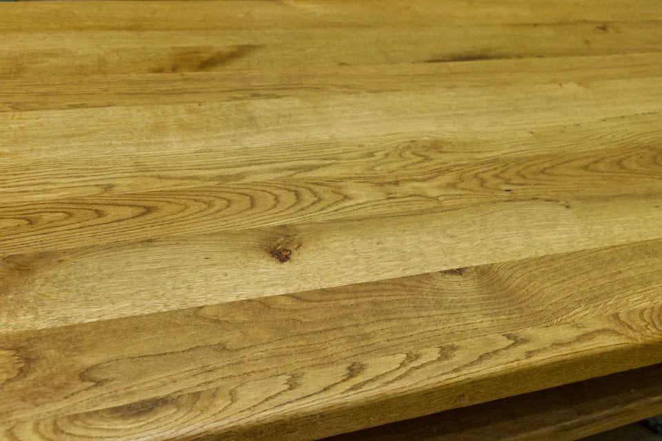 Full Stave Rustic Oak Worktop 38mm By 960mm By 2800mm at Wood and Beyond